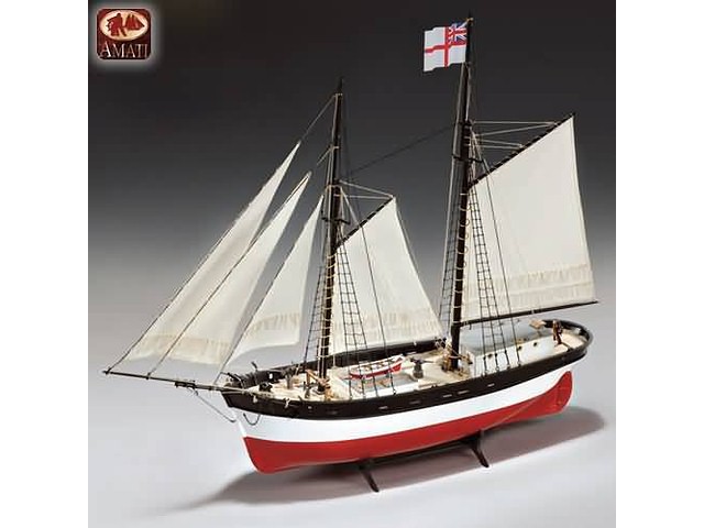 Hunter Q-Ship # Amati 1450 - Modelbouw Krikke