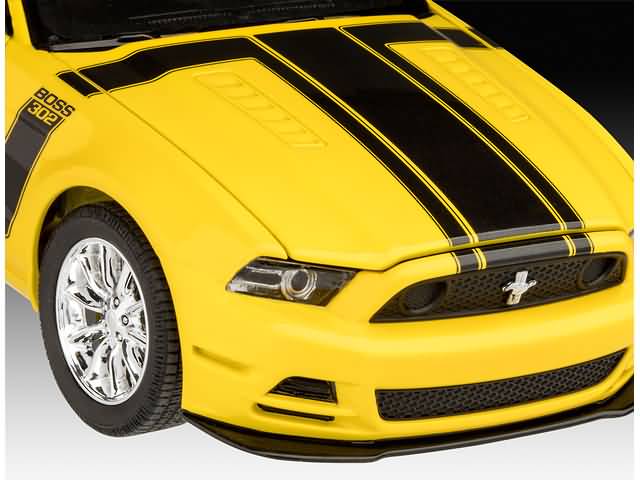1/25 2013 Ford Mustang Boss 302 # Revell 07652 - Modelbouw Krikke